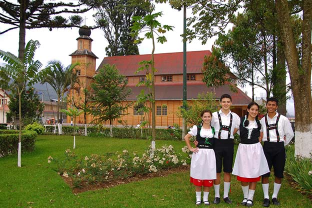 Pozuzo: The German Town In The Middle Of The Peruvian Jungle ...