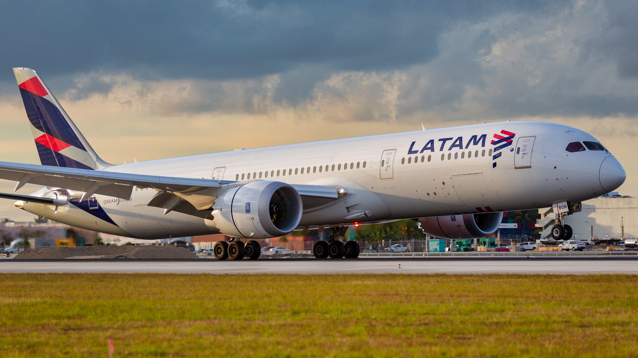 LATAM Airlines: Top Choice for South America Travel in 2023 | In the know LATAM Airlines: Top Choice for South America Travel in 2023 | In the know
